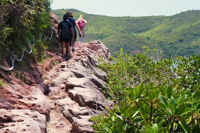 Small Group Hiking Day Tour to Lai Chi Wo - Key Points