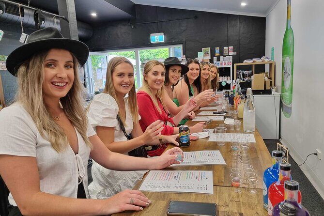 Small Group Hunter Valley Wine Tour w Lunch, Gin, Cheese & Choc - FAQs