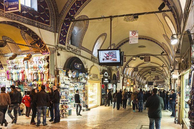 Small Group Istanbul Full-Day Shore Excursion: Hagia Sophia, Topkapi Palace, Blue Mosque, Hippodrome and Grand Bazaar - Overall Value and Who Will Love It