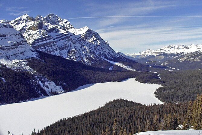 Small group: Lake Louise Emerald Lake Peyto Lake Johnston Canyon - FAQs