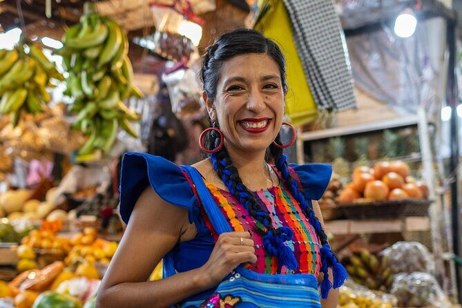Small Group Market Tour and Mexican Cooking Class - Location and Meeting Details
