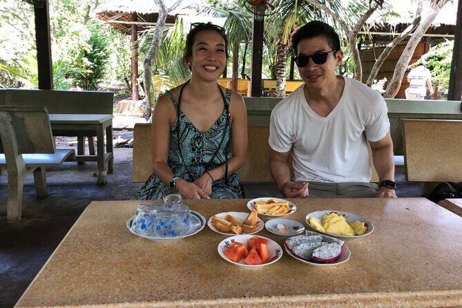 SMALL GROUP - Mekong Delta 1 Day Tour with Lunch - Transportation and Group Size