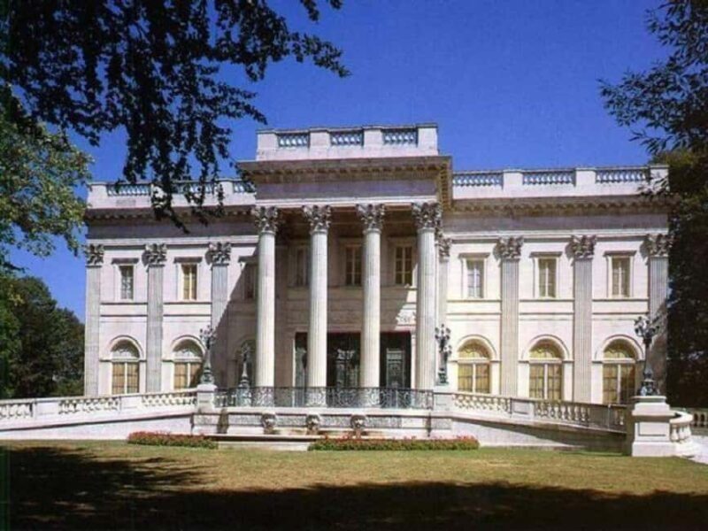 Small Group Newport,The Breakers and Marble House 1-Day Tour - Exploring Newport: A Guide to the Small Group Mansion and Coastal Tour