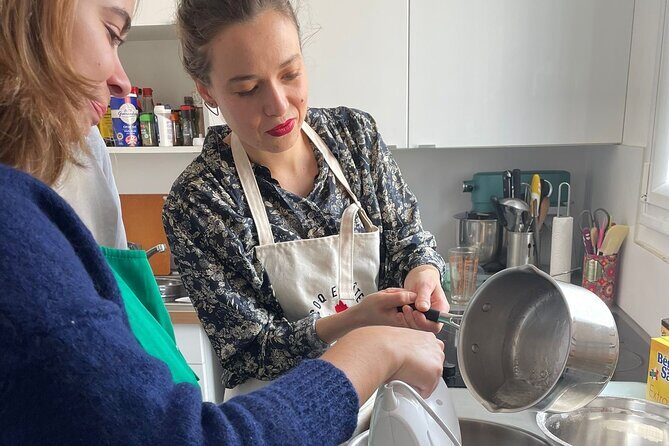 Small Group Parisian Macaron Masterclass (2 people max.) - Who Should Consider This Tour
