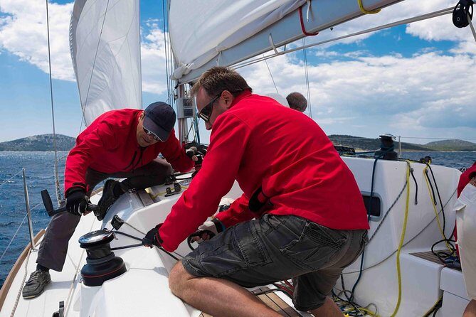 Small-Group Sailing Lesson in Barcelona - Detailed Breakdown of the Itinerary