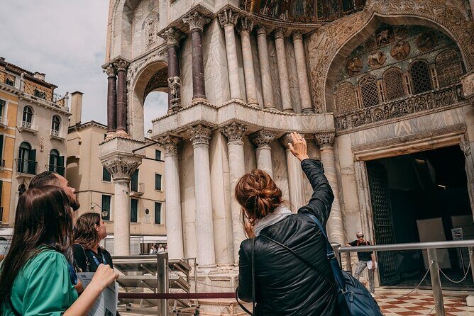 Small-group Saint Marks Basilica Priority Access - Exploring the Tour Itinerary and What to Expect