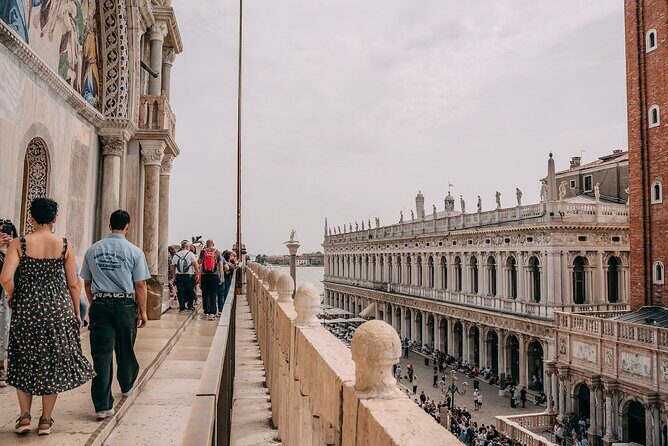 Small-group Saint Marks Basilica Priority Access - Meeting Point, Timing, and Accessibility