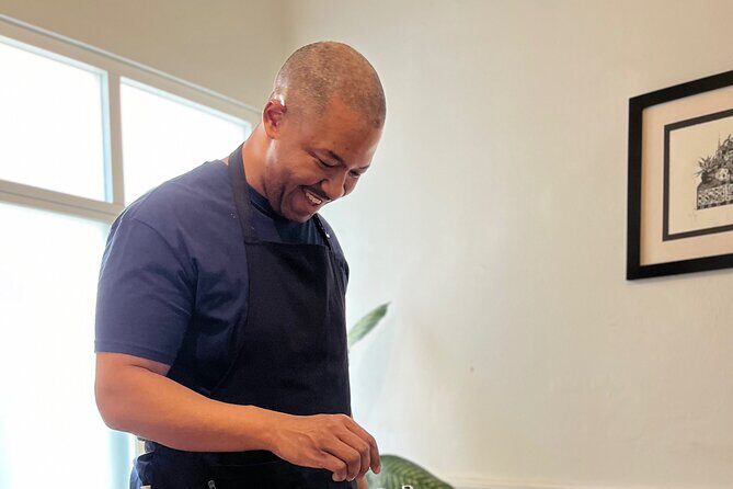 Small Group Salsa and Tortillas Class in La Condesa - FAQ