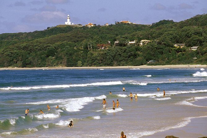 Small-Group Surfing Lessons in Byron Bay - An In-Depth Look at the Experience
