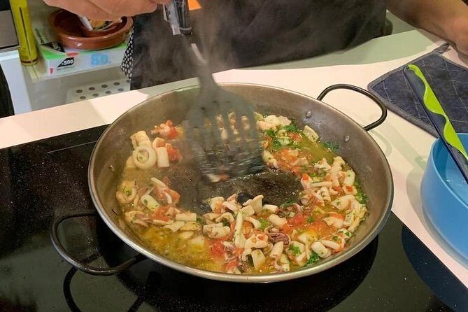 Small Group Tapas and Paella Cooking Class in Madrid - Key Points