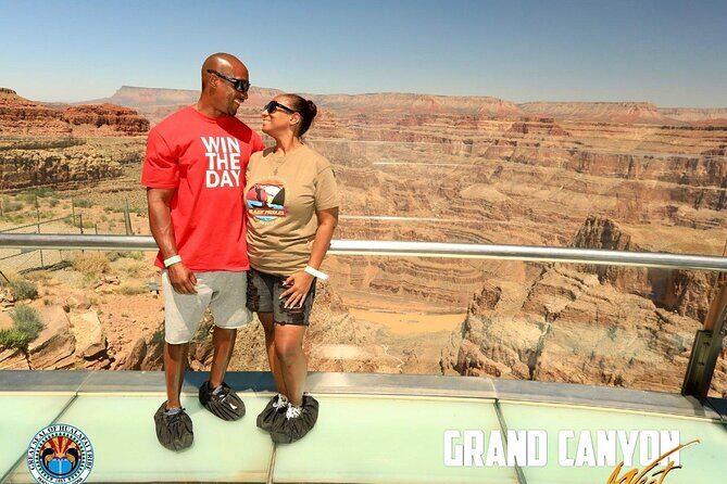Small Group Tour: Grand Canyon West Rim and Hoover Dam Tour - The Guides: Why They Make a Difference