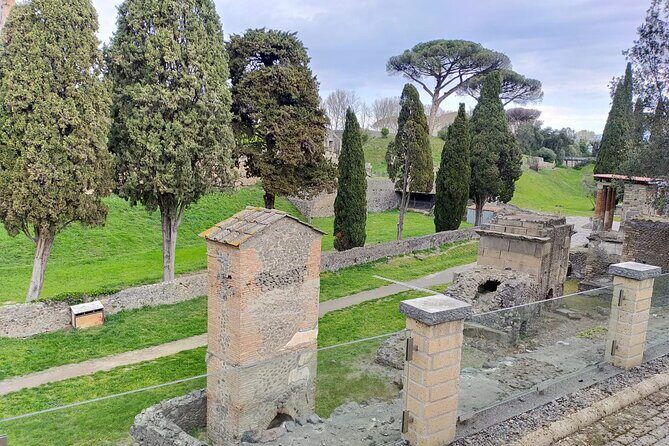 Small-Group Tour in Pompeii with a Real Archeologist, ticket included - A Fully Detailed Breakdown of the Itinerary