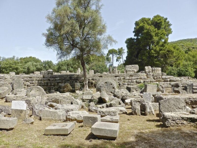 Small Group Tour of Ancient Olympia and Local Food Tasting - Exploring the Archaeological Site of Olympia