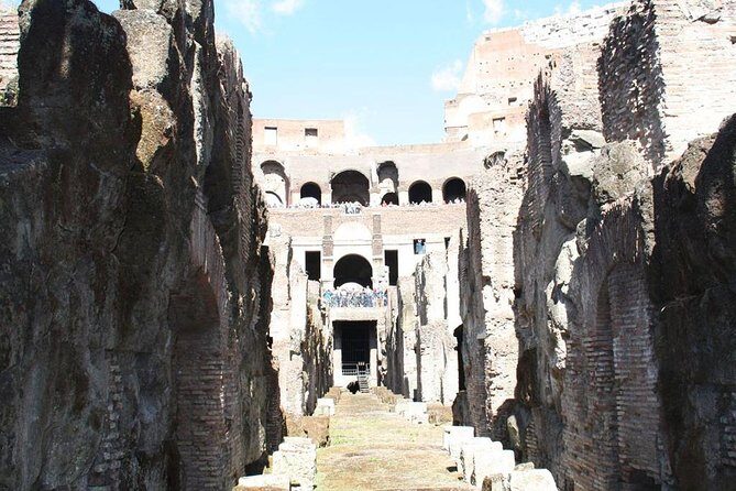 Small Group Tour of Colosseum With Dungeons - A Closer Look at the Tour Itinerary