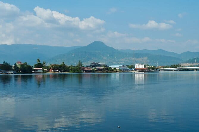 Small Group Tour One Day Phnom Penh to Kampot and Kep - Key Points
