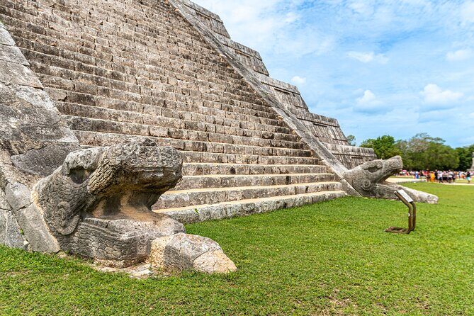 Small group tour to Chichen Itza early access + Cenote + Ekbalam - Key Points
