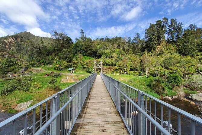 Small Group Tour To Karangahake Gorge & Waihi Gold Exploration - A Practical Exploration of Nature and Heritage