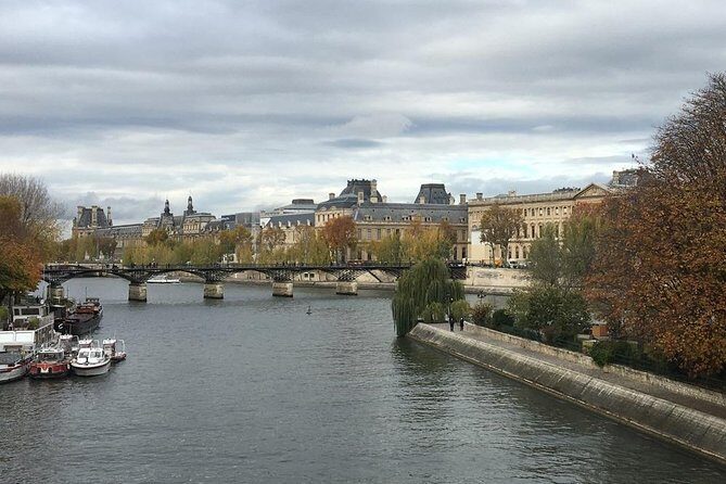 Small Group Tours of Paris in Italian (2 Itineraries) - The Experience: What You Can Expect