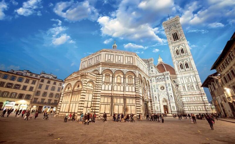 Small-Group: Uffizi & walking tour of Florence skip the line - Exploring Florence’s Historic Heart