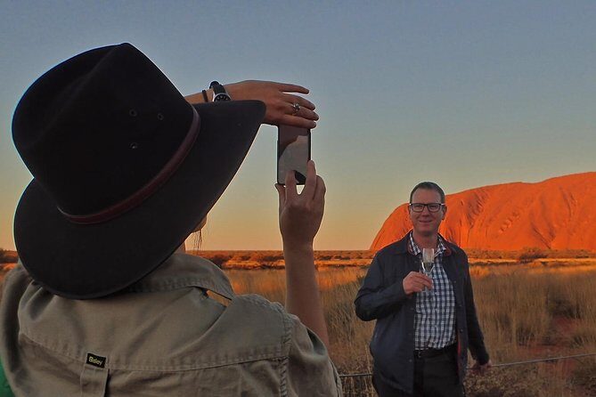 Small Group Uluru Sunset Viewing Tour - Small Group Uluru Sunset Viewing Tour: A Close-Up of Australias Iconic Heart