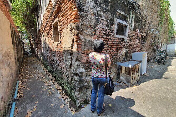 Small-Group: Unseen Bangkok's Chinatown Walking Tour - The Walk Through Chinatown’s Hidden Corners