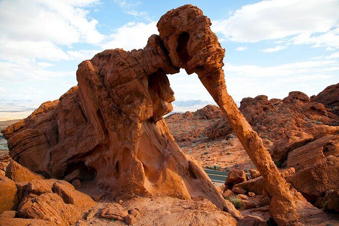 Small Group Valley of Fire Half Day Hiking Tour from Las Vegas - Key Points