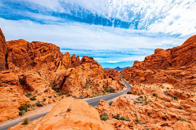Small Group Valley of Fire Tour + Free Lunch - The Showstopper: Fire Wave