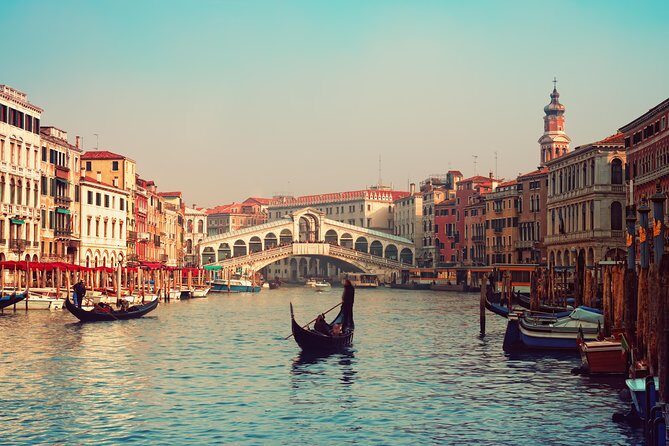 Small Group Venice Grand Canal Panoramic Tour - FAQ