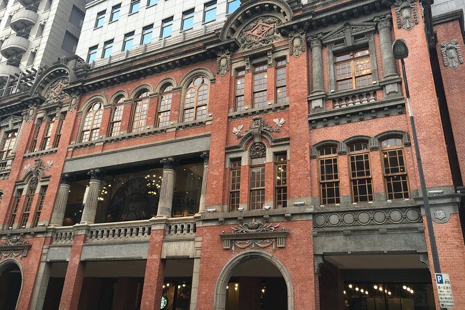 Small-group Vintage Taipei Day Tour Including National Palace Museum - Who Is This Tour Best For?