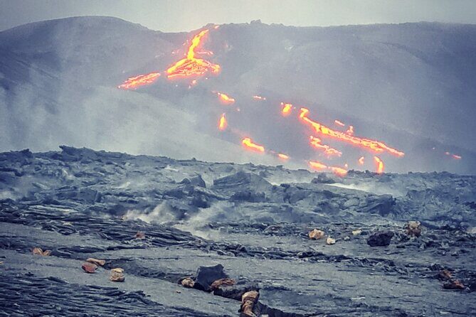 Small Group Volcano Hike with a Professional Geologist - The Nuts and Bolts of the Experience