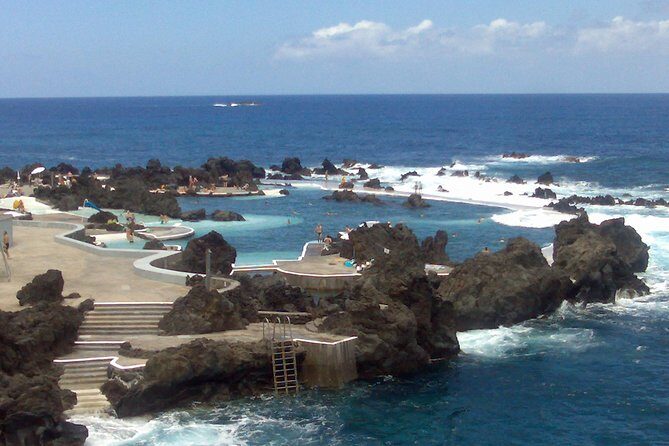 Small Group West Tour Waterfalls & Fanal Forest Tour - Câmara de Lobos: A Picturesque Fishing Village