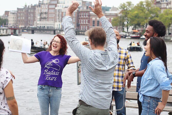 Small-Group Women's History Tour in Amsterdam - Key Points