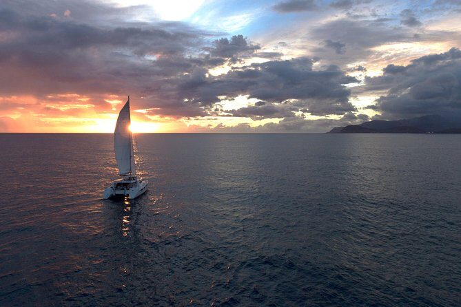 Small Group Yacht Sunset Cruise from Oahu - Key Points