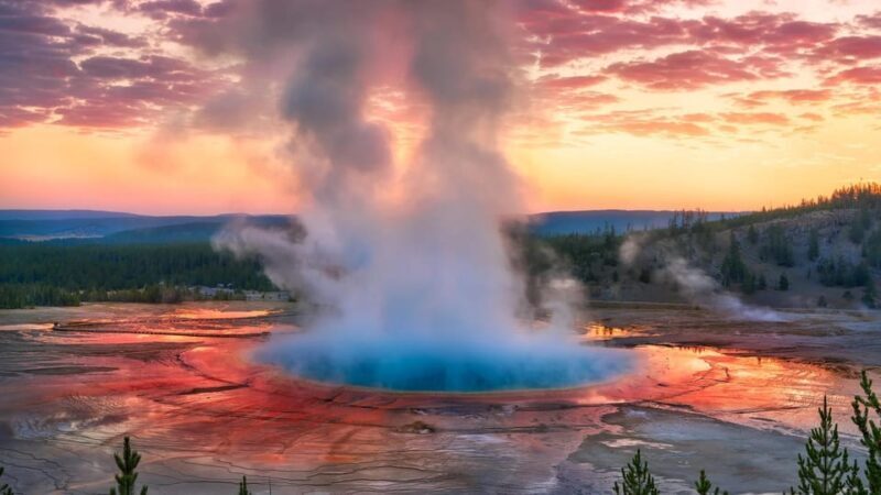Small Group Yellowstone&Grand Teton 5-Day Tour 2NightCabins - Key Points