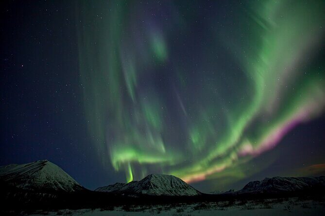 Small Group Yukon Aurora Viewing - Exploring the Yukon Aurora Viewing Experience