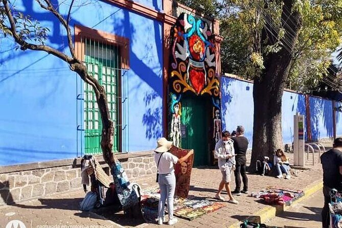 Small Groups: Xochimilco and Coyoacan - An In-Depth Look at the Tour Experience