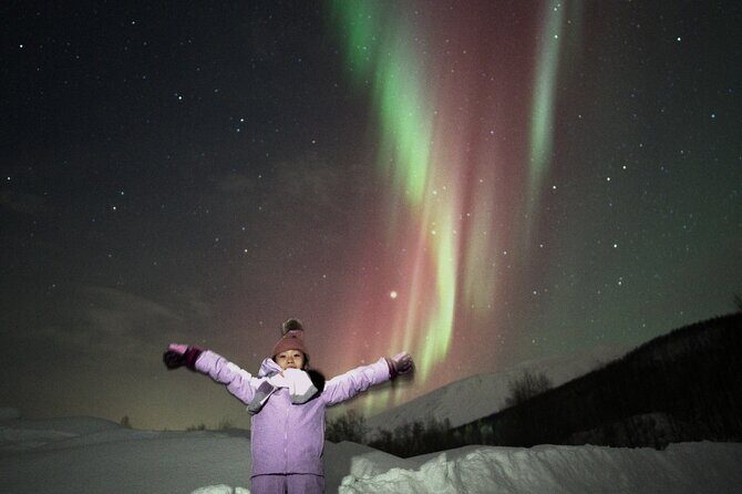 Small Northern Lights Tour Max8 Guests PRO Photographer included - Frequently Asked Questions