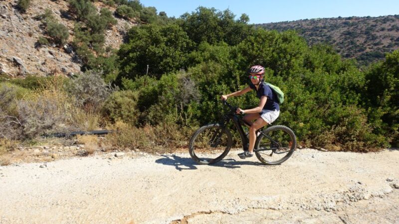 Small Villages and Cretan Nature. E-Bike tour - FAQs