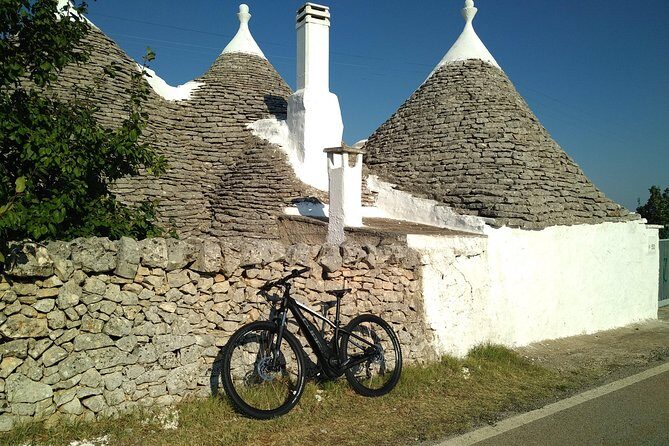 Smart & easy ebike tour in the Itria Valley: Martina Franca - Locorotondo - Key Points