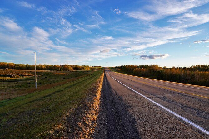 Smartphone Driving Tour between Moose Jaw and Alberta - Who Will Love This Tour?