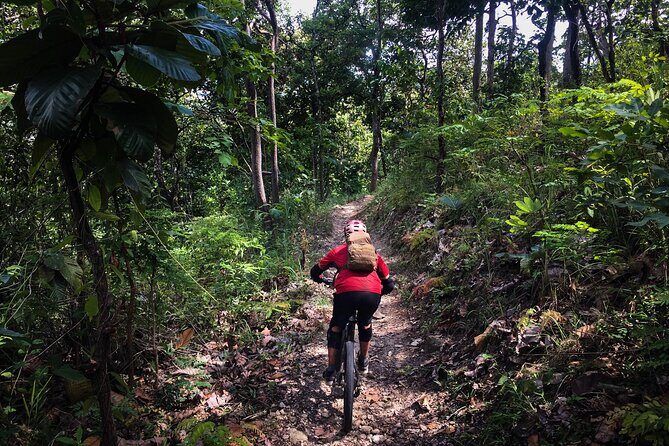 Smoke on the Water Trail Mountain Biking Tour Chiang Mai - Who Should Consider This Tour?