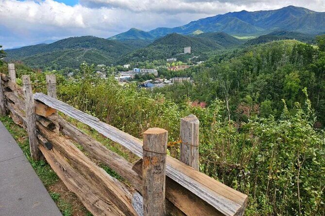 Smokies Adventure Loop Jeep Tour - Why This Jeep Tour Stands Out