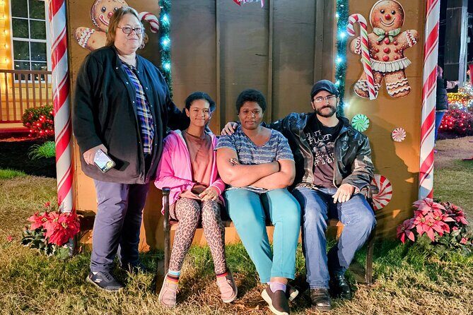 Smoky Bear Holiday Lights Tour w/ Picture Stops - FAQs