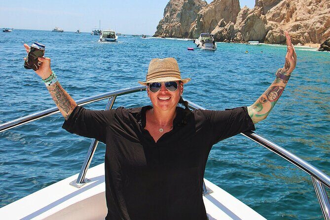 Snorkeling and whale watching Tour in Cabo - The Sum Up
