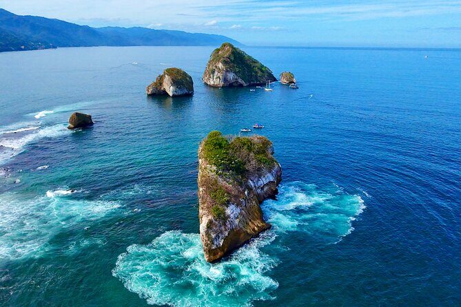Snorkeling at Los Arcos 5 islands Hidden Beach and Cliff Jumping - Starting Point: Mismaloya Beach