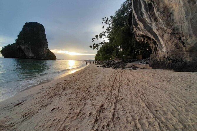 Snorkeling at the 7 Barbecue Islands and Sunset - FAQ