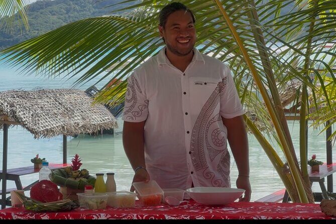 Snorkeling Discovery DE the Black Pearl and Lunch in Bora Bora - Itinerary Breakdown: From Landmarks to Underwater Marvels