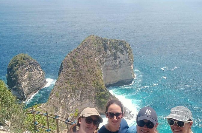 Snorkeling Manta Bay in Nusa Penida and Land Tour (inclusive) - FAQ