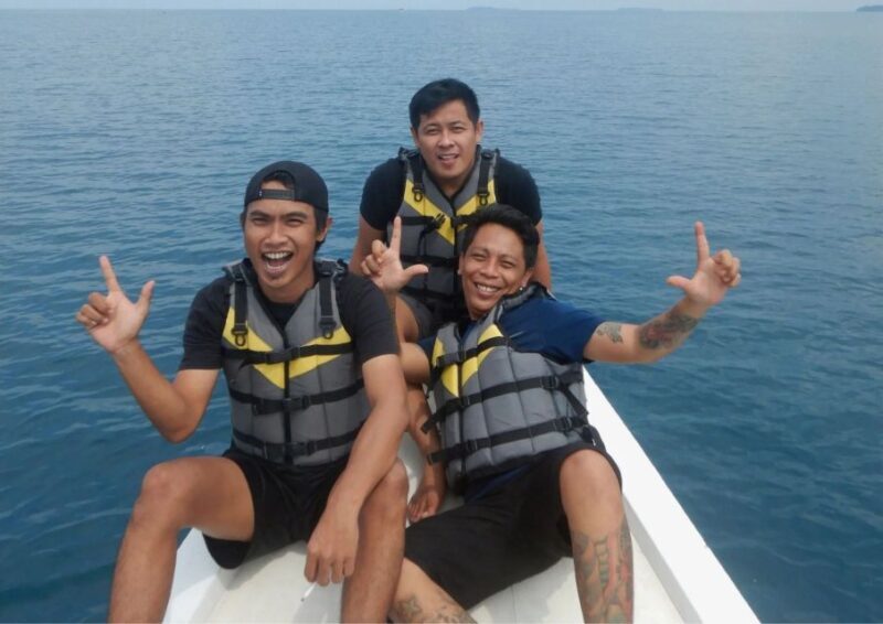 Snorkelling & islandhopping tour Karimunjawa (sharing tour) - Who Might Want to Think Twice