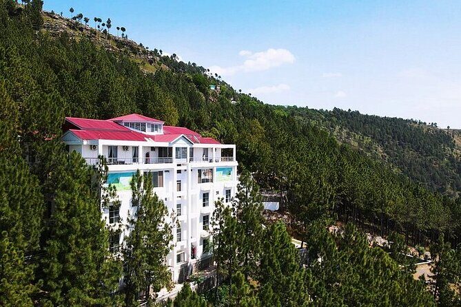 Snow Adventure in Shogran Thandiani Murree and Galyat from Lahore - An In-Depth Look at the Tour Itself